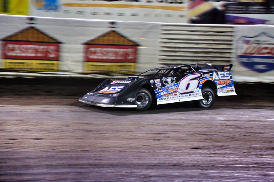 Jonathan Davenport Wins Night One Late Model Nationals