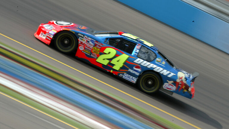 Best Jeff Gordon Paint Schemes - NASCAR News