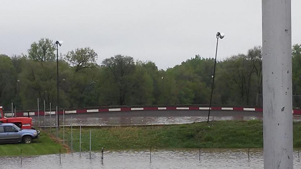 Peoria Speedway Flood Puts Dirt Track Underwater - Racing News