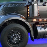 Scott Bloomquist hauler debut coming soon - Racing News