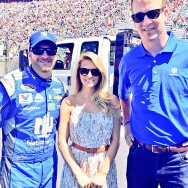 Dale Earnhardt Jr and Amy Earnhardt expecting little Earnhardt - Racing ...