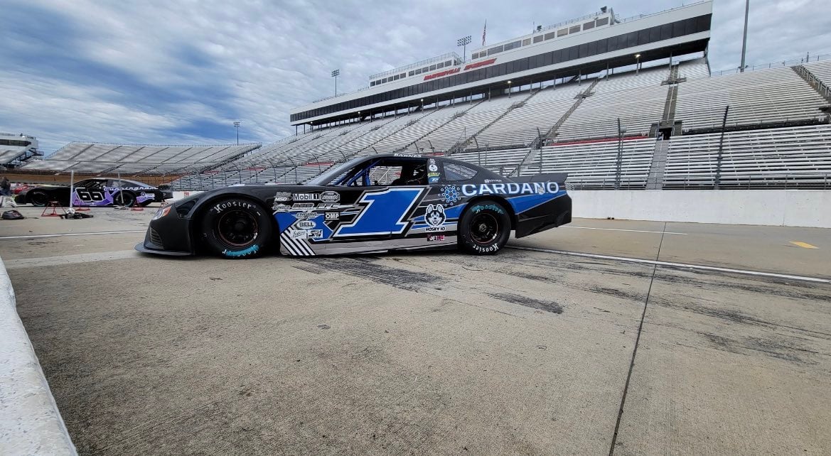 Racing driver parks on the frontstretch to protest call (Video ...
