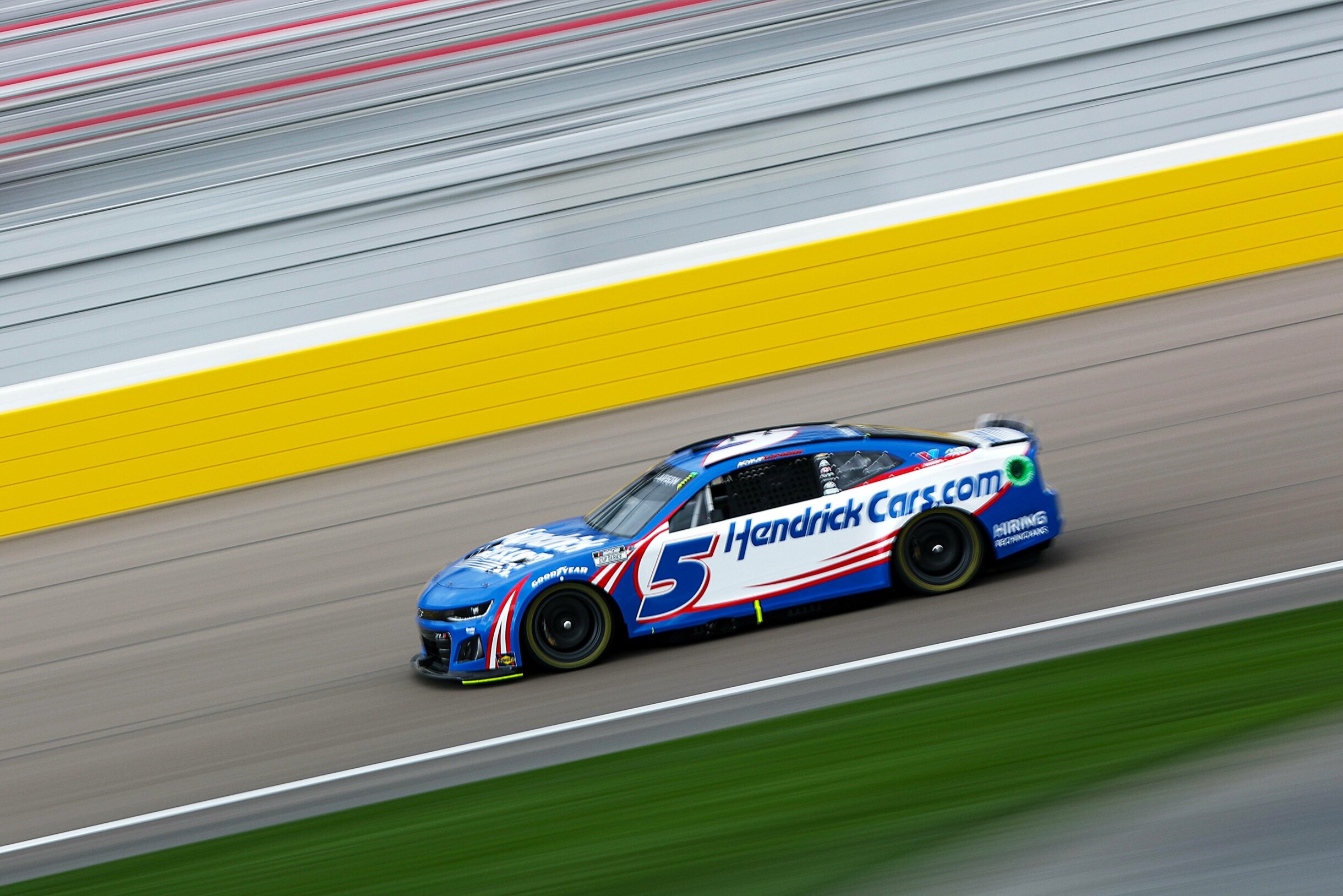 Kyle Larson says current NASCAR engines could produce 1000hp - Racing News