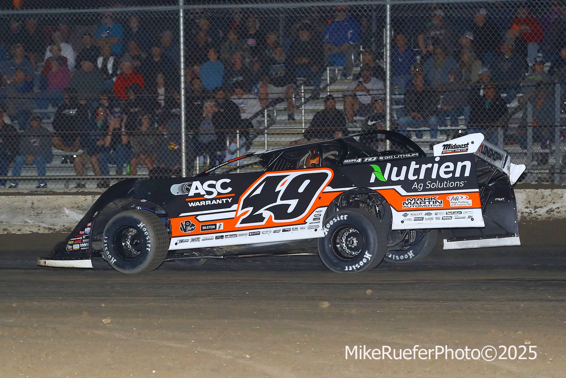 Jonathan Davenport penalized at Muskingum County Speedway - Racing News