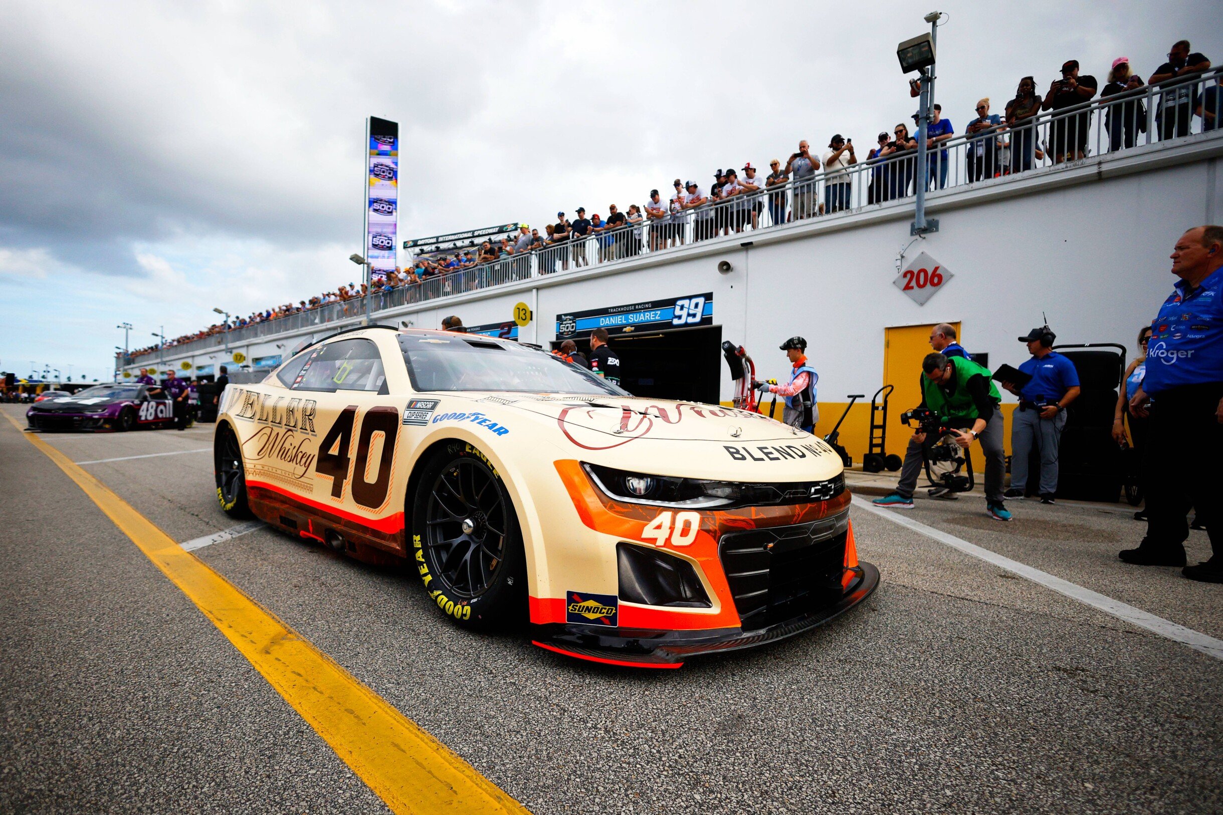 How much does it cost to enter a car in NASCAR's Daytona 500? - Racing News