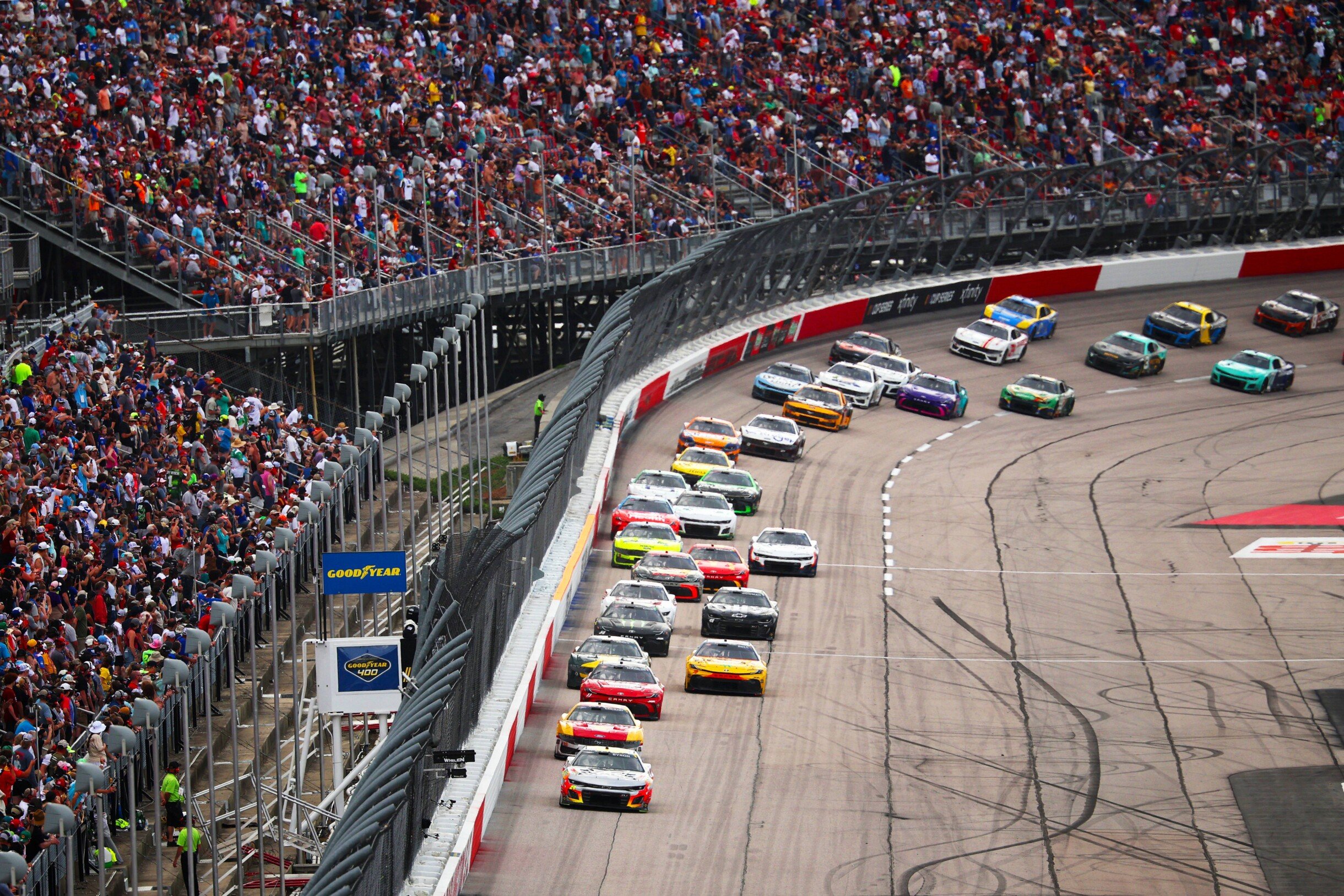 NASCAR starting grid and TV schedule for Darlington Raceway - Racing News