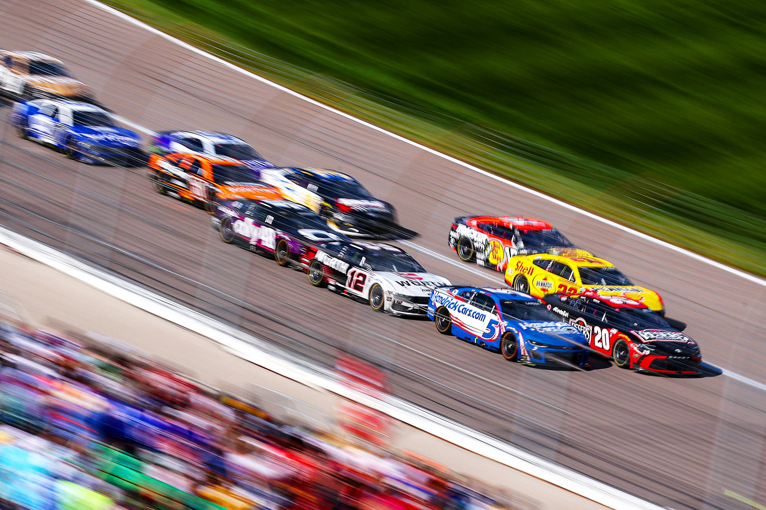 NASCAR starting grid and TV schedule for Kansas Speedway - Racing News