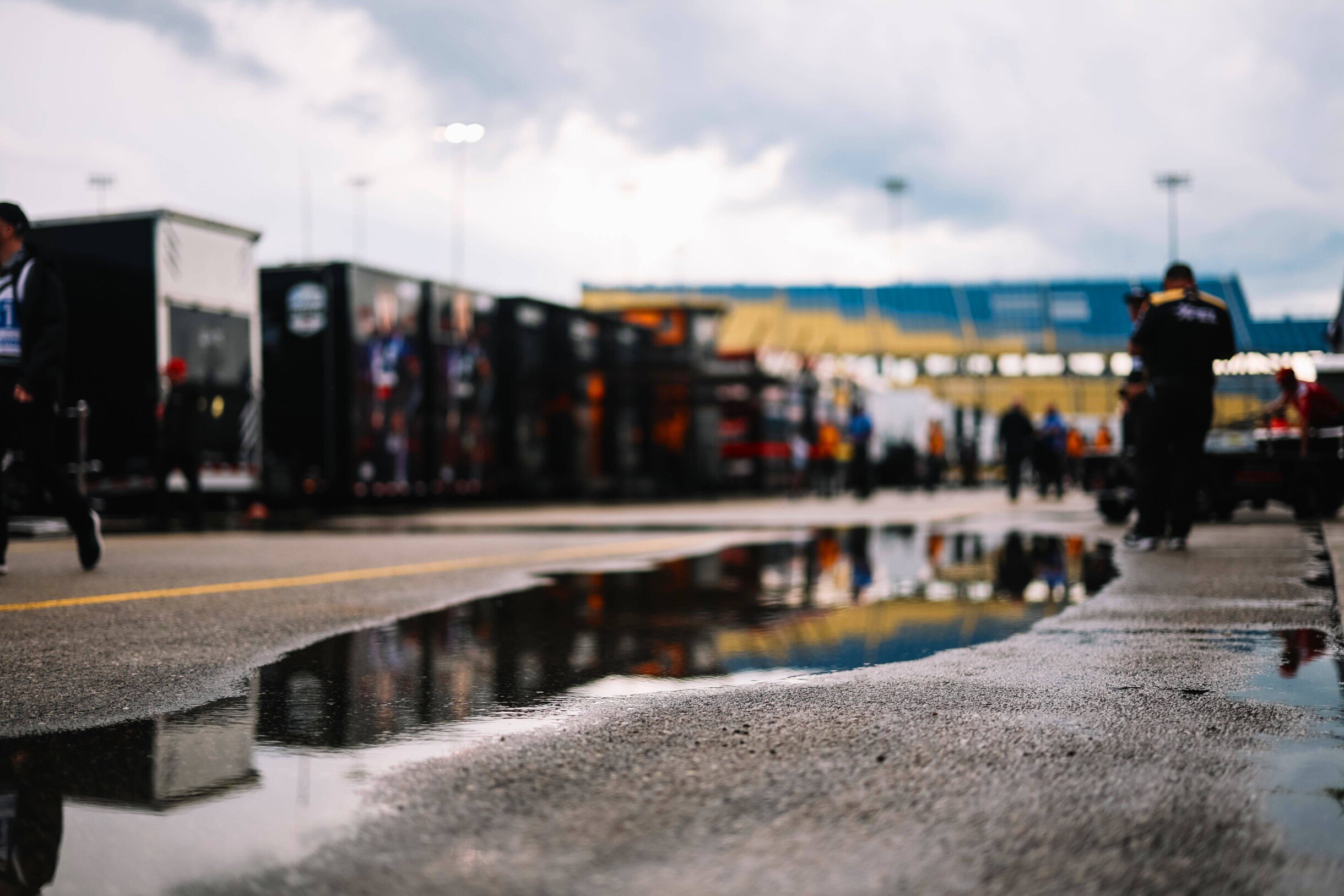 Tornado halts Indycar at Iowa Speedway (Video) - BVM Sports
