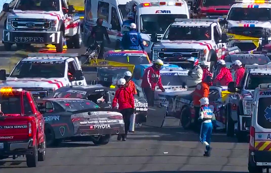 16-car NASCAR crash brings out the red flag at Watkins Glen (Video ...