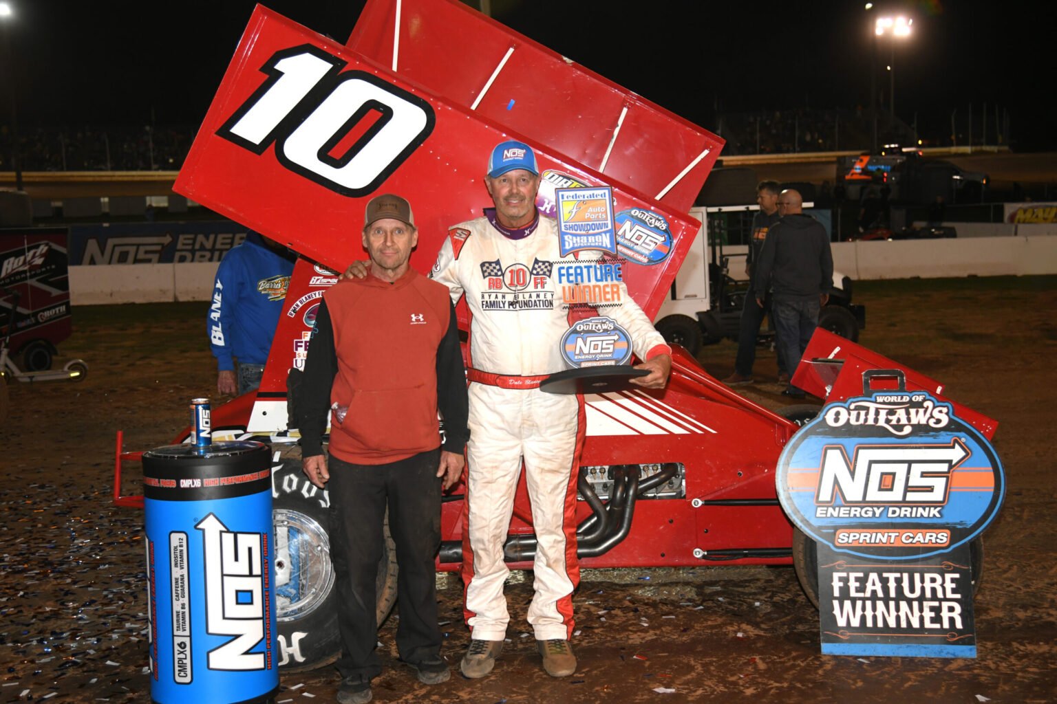 Dale Blaney sets record for oldest World of Outlaws winner (Video ...