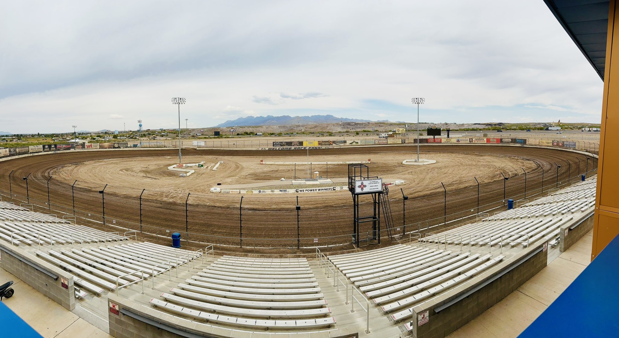 World of Outlaws driver transported after crash at Vado Speedway (Video ...